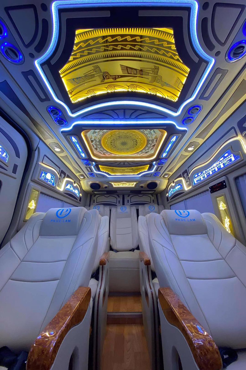 Xe Phúc Lâm Limousine từ Sapa về - VSV Travel | Vé xe khách, tàu, khách sạn, điểm du lịch Sapa ...